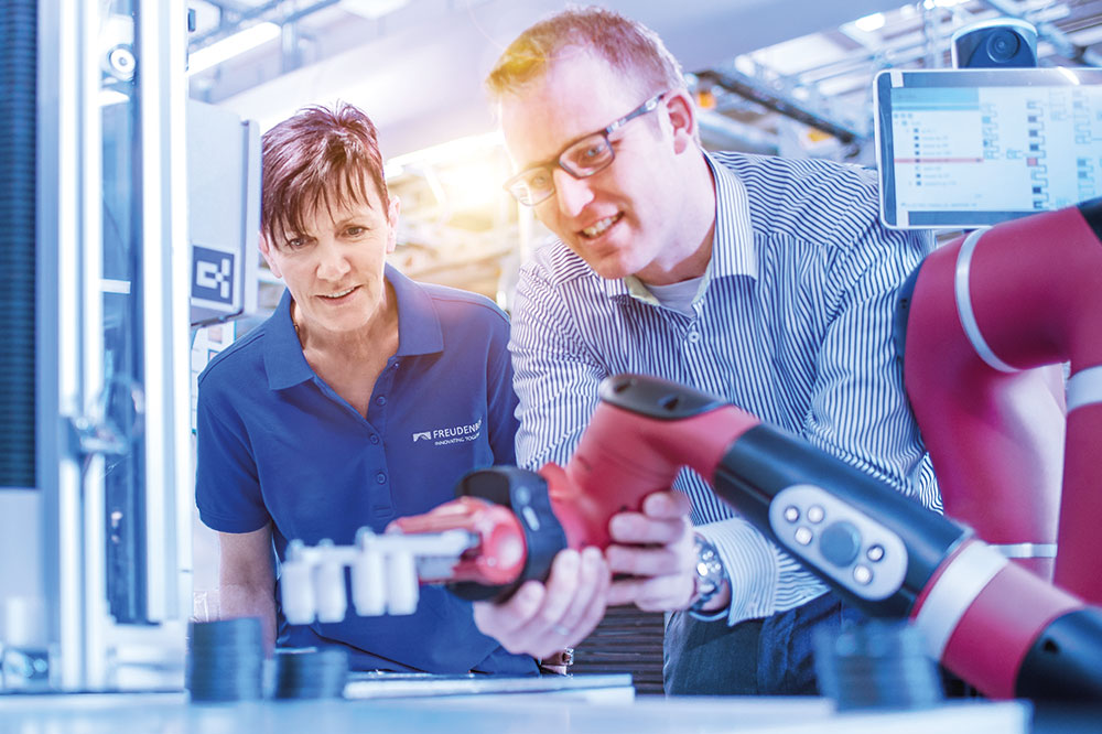 Hungary - Freudenberg FST